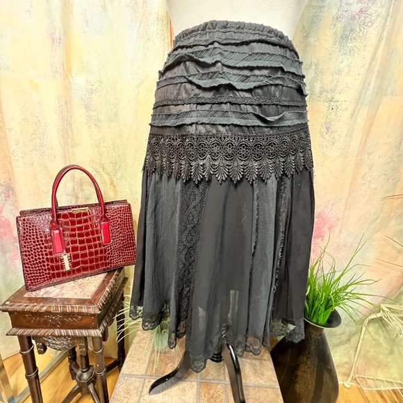 The Pyramid Collection | Skirts | Pyramid Collection Stunning Mixed ...